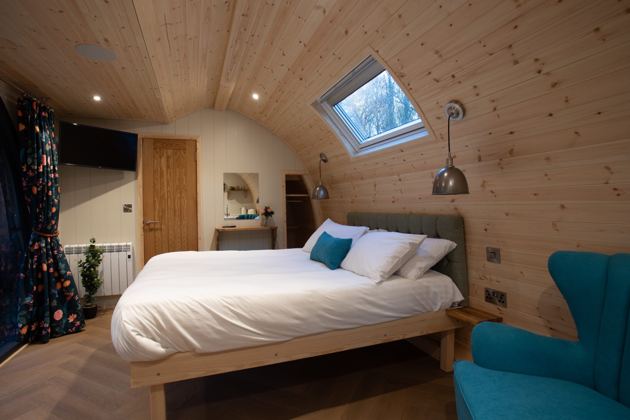 Honeysuckle Treehouse